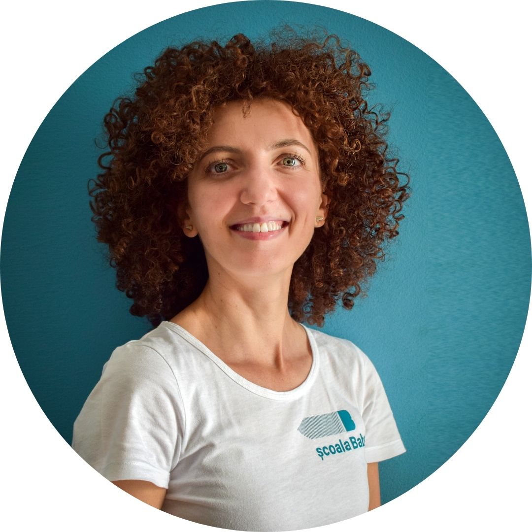 Programul gratuit de formare continuă pentru profesori „Învăț și Zâmbesc”